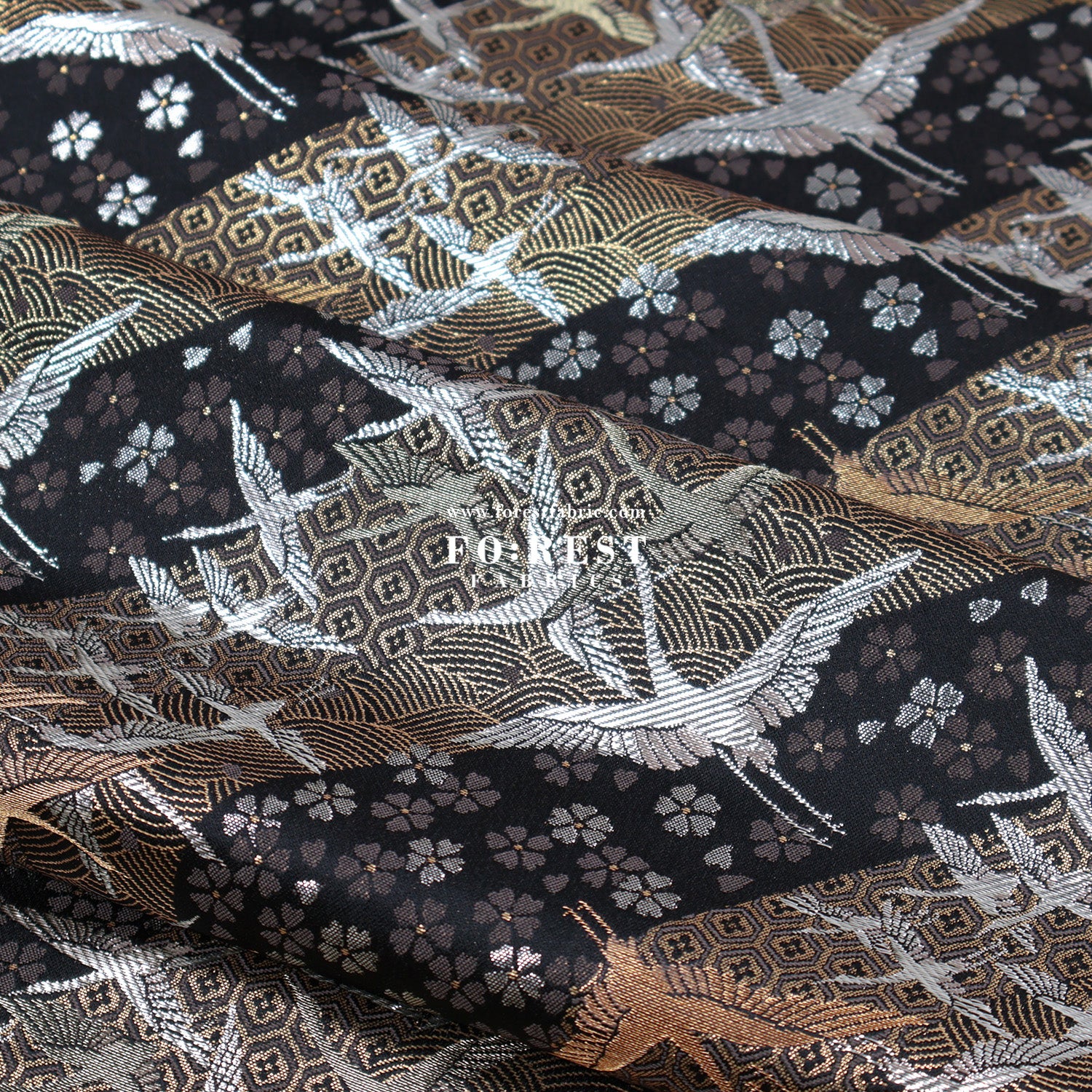 Gold Brocade - One thousand cranes fabric Black – FO:REST Fabric 布恩堂